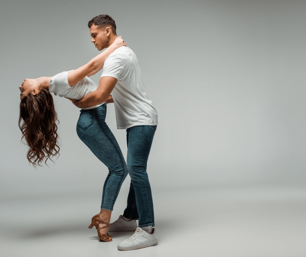 Salsa e bachata - Obiettivo Danza S.S.D. A.R.L.
